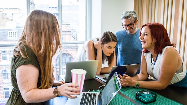 How to Improve Employee Collaboration | Reward Gateway