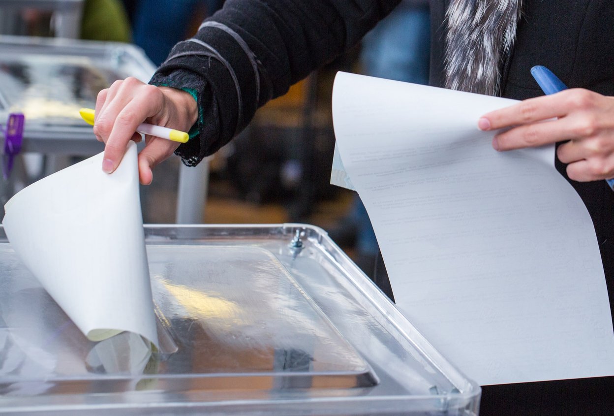 Effective One-on-One Meetings with Employees | Reward Gateway AU